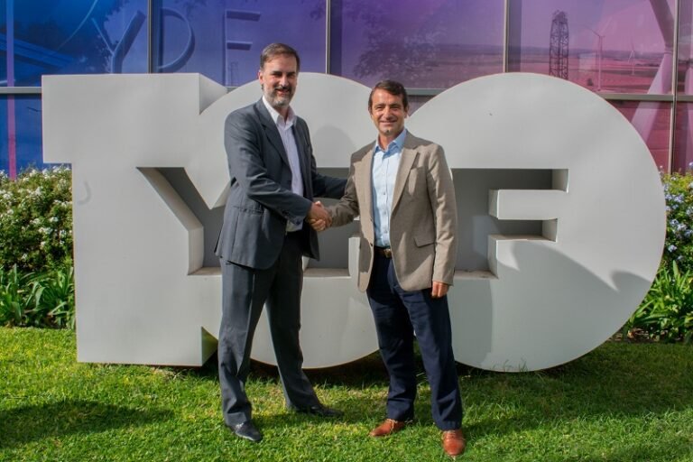 PR3 comienza a producir con energía renovable de YPF Luz - Visión Sustentable